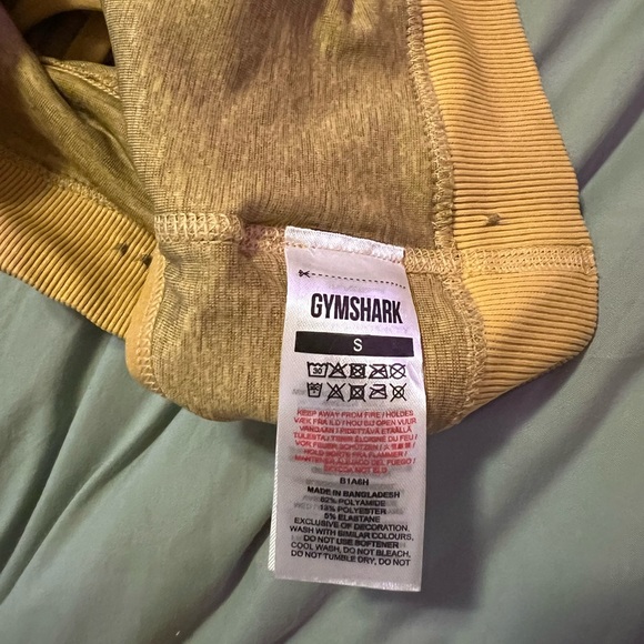 Gymshark | Other | Gymshark Adapt Camo Seamless Leggings And Sports Bra ...